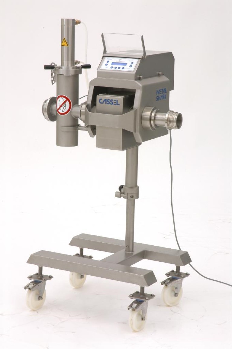 Detektori metala za rad sa punilicama u mesnoj industriji